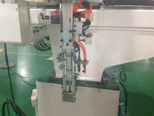 Fully Industrial Robotic Arm AC Servo Motor Robot For Injection Molding Machines