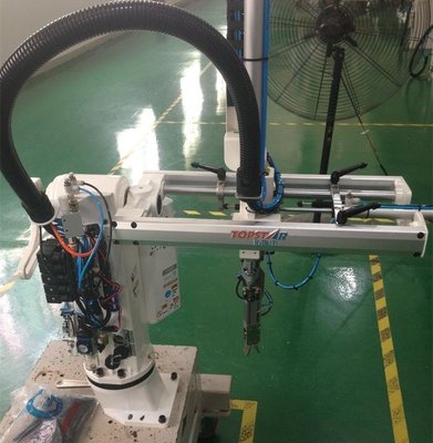 Industrial Horizontal Injection Machine Swing Arm Robot With 90 Degree Gripper