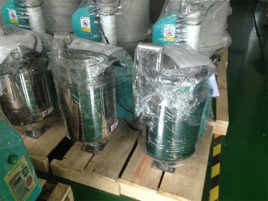Stainless Steel Double Layers Hopper Plastic Dewatering Machine / Granules Drying Machine