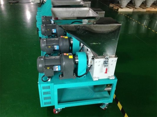 Shaf Gear motor Driven Defective Recycling Crusher 25~30RPM Low Speed