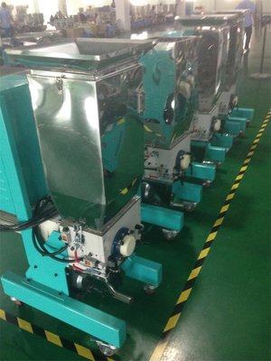 SKD-11 Rotor Fixed Blades Plastic Bottle Grinding Machine 140-150R/Min Middle Speed