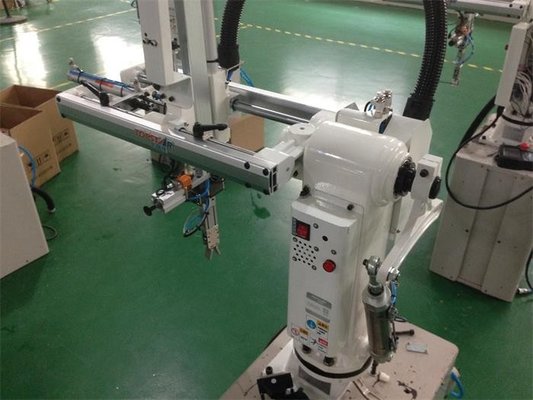 Small Handling Robotic Manipulator Arm Synchronized Imitative Movement To IMM