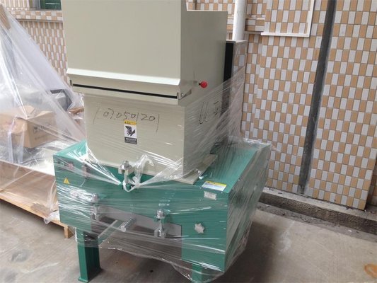 Defect Plastic Parts Fast Plastic Bottle Crushing Machine Smashing Recycling Disassemble