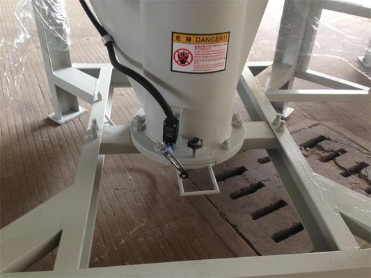 PET Granules / Masterbatch Stainless And Polish Berral Automatic Color Mixing Tank