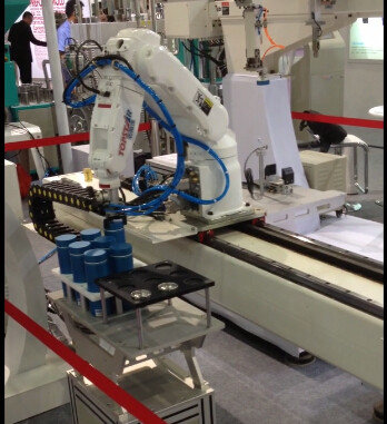 6 Axis Robots In Industries , High Precision 0.02mm Industrial Applications Of Robots