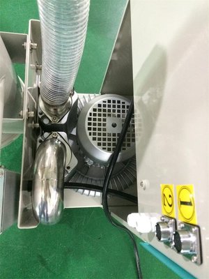 2 Control Stations Plastic Granules Loader Host 800 Kg / h AC380V/3P/50HZ