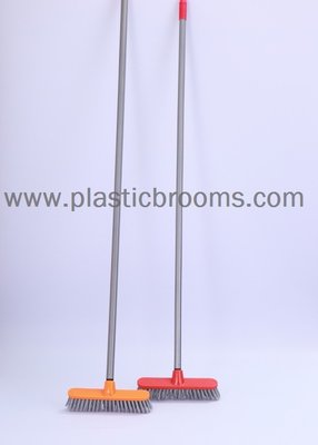 PVC Coated Wooden Handle Stiff Bristle Brush For Garden Cleaning