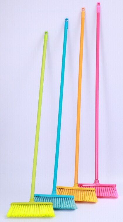 Elisabeth Straight Plastic Brooms / Refill Push Brooms with American Screw