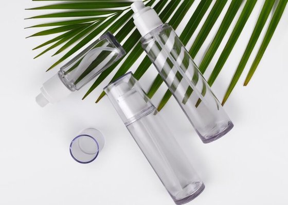 明確で厚い壁の個人的なスキン ケアのために耐久力のある化粧品のスプレーのびん