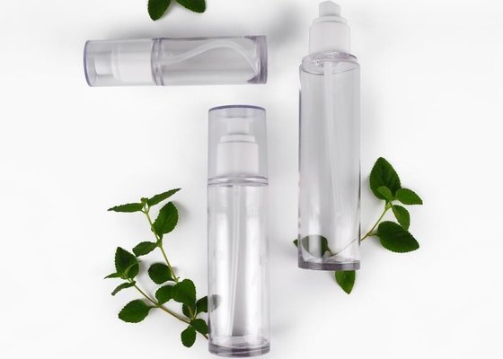 ポンプを搭載する透明な再生利用できる構造のスプレーのびん120ml 150mlの厚い壁