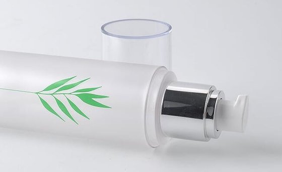 ポンプを搭載する透明な再生利用できる構造のスプレーのびん120ml 150mlの厚い壁