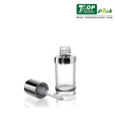 20ml 30mlは点滴器の帽子、ピペットが付いている点滴器のびんが付いているプラスチックびんをリサイクルしました