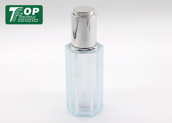 液体の化粧品の点滴器は物質的な六角形30ml容量環境友好的なPPをびん詰めにします