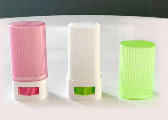 PETGの帽子15ml 25mlの防臭剤棒の容器の上のねじれ