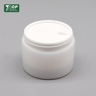 PPのねじふたが付いている二重壁30ml 50mlのプラスチック化粧品の美のクリームの瓶