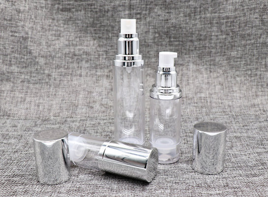 アルミニウム ポンプを搭載するPP 15ml 50ml Lairlessディスペンサーのびん