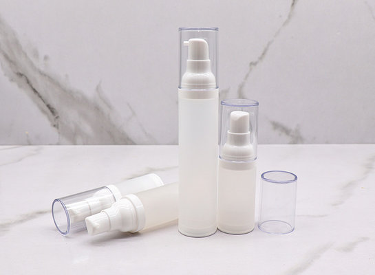 15ml 30ml 50mlはBBのクリームのための無光沢PPの空気のないびんをリサイクルした