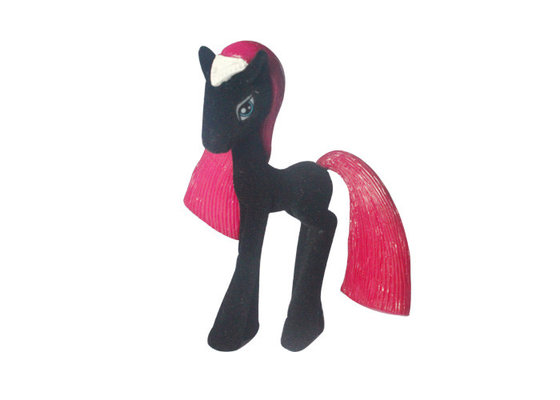 Giocattoli animali affollati divertenti dell'OEM, coda rossa di 6cm - di 5cm i miei piccoli animali del cavallino