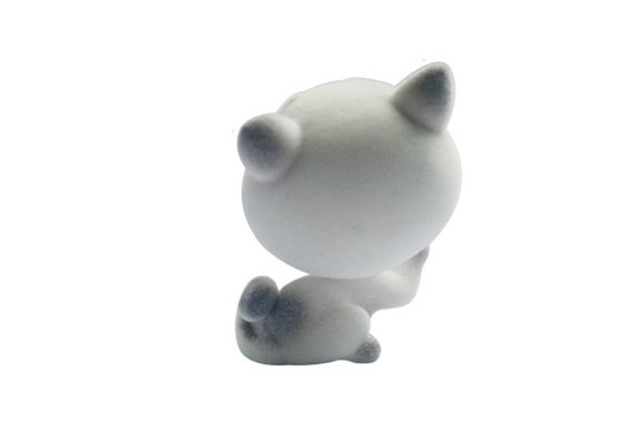 Girl White Pretty Small Plastic Cat Figurines Simply Painting With Soft Flocking