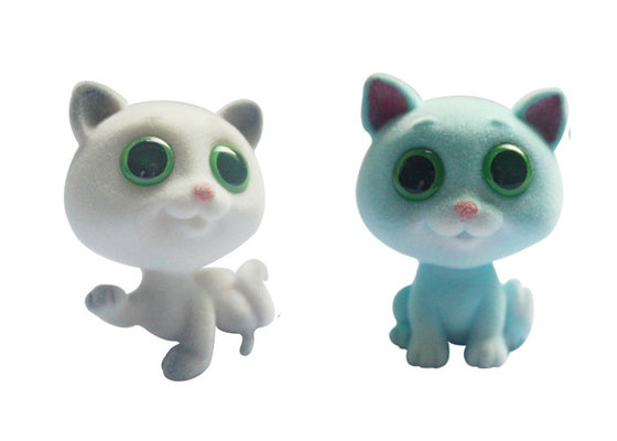 Girl White Pretty Small Plastic Cat Figurines Simply Painting With Soft Flocking