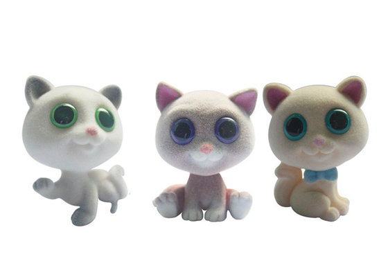 Iniezione del giocattolo del gatto di Kitty farcita capsula grigio chiaro per il distributore automatico