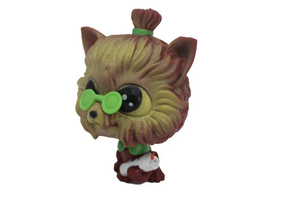 Figurine di plastica Brown unico del cane dell'ambiente piccole con i peli del panino