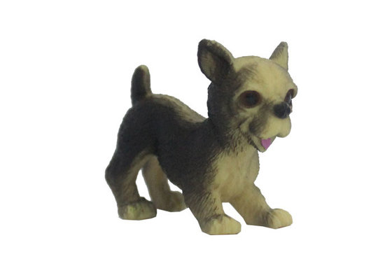 Giocattoli di plastica neri sicuri del cane, giocattoli della figurina del cane dell'animale da allevamento per il gioco dei bambini