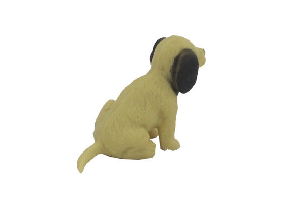 Stile giallo adorabile del cucciolo del PVC delle mini figurine di plastica molli del cane con le orecchie nere