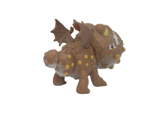 Le forti figure di plastica gialle scure di Disney, drago ambientale del PVC calcola i giocattoli
