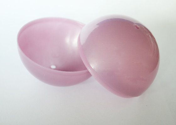 Palla di plastica di rosa del commestibile la piccola incapsula intorno all'uovo per i giocattoli del bambino