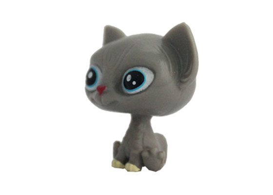Il gatto di plastica miniatura dei regali ambientali dei bambini gioca la bella grande testa grigia