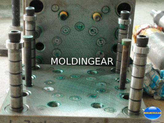 Customized manufacturing high-precision plastic gears mould according to your drawings or samples