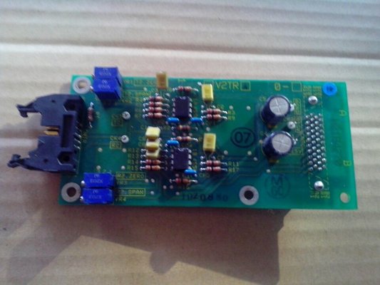 SELL Toshiba machine, V2PW ,V2GW ,VWTR ,V3AI ,V2CB pcb board , IS80GN ,IS100GN ,IS280GS ,V10 monitor