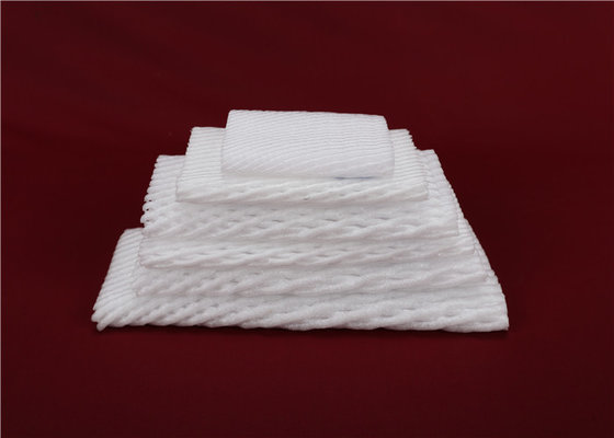Plastic Foam Mesh Cool Packaging Nets , Vegetable Packaging Nets For Protect