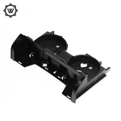Sub Gate Injection Molding Auto Parts Mold Cup Base LKM Metric Standard