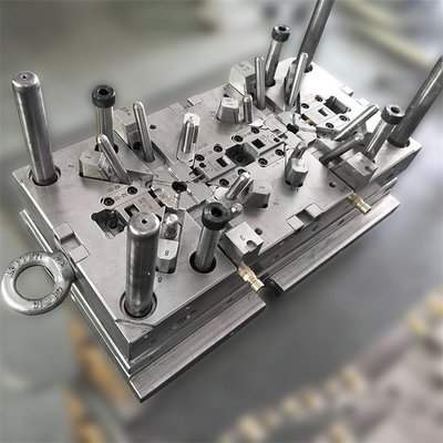 Hand Loaded Inserts Precision Injection Mould For PP +10%GF Housing Stem