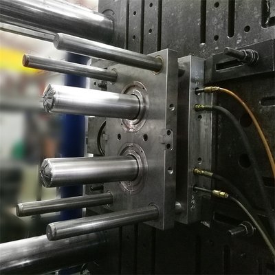 2 Cavity PP Plastic Tube Mold , Pin Point Gate Injection Molding Maker