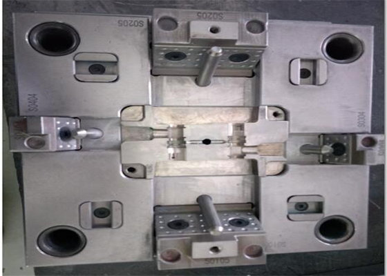 Insert Moulding Medical Injection Molding For PP Snap On Dial Stem H13 Slide Steel