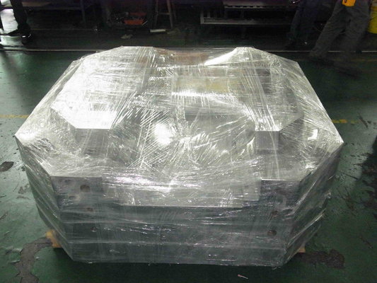 DME Standard Industrial Die Casting Mold Auto Parts ADC12 Zine P20 Steel Forge