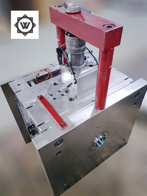 IML Injection Molding Mold Making , ABS Plastic Cover Mould DME Standard