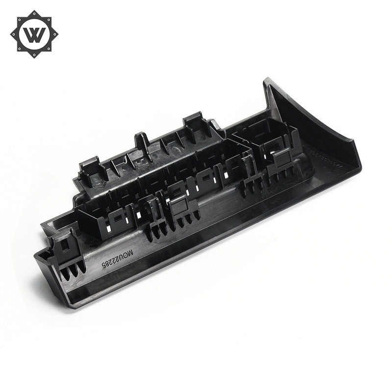 500000 Cycles Life Auto Parts Molding Car Switch Port Cover DME Base Standard