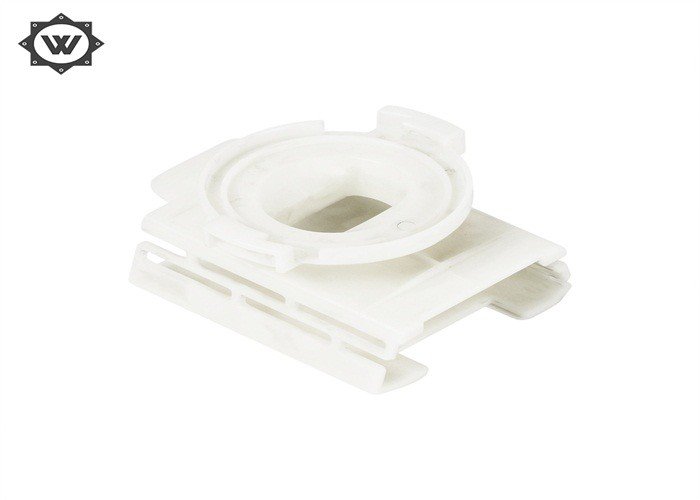 HASCO DME 1*4 Cavity Edge Gate Injection Molding White Plastic Front Housing