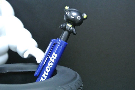 China Black Bear Pen Plastic Daily Product Lovely Style 90 Degree PVC Material supplier