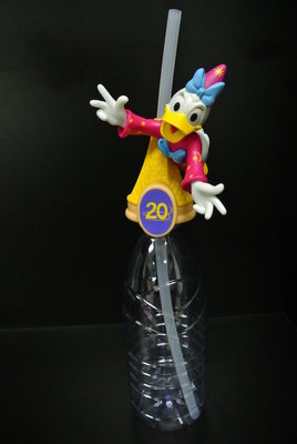 Straw Figures Collectible Vinyl Toys For Kids Water Bottle Disneyland Style supplier