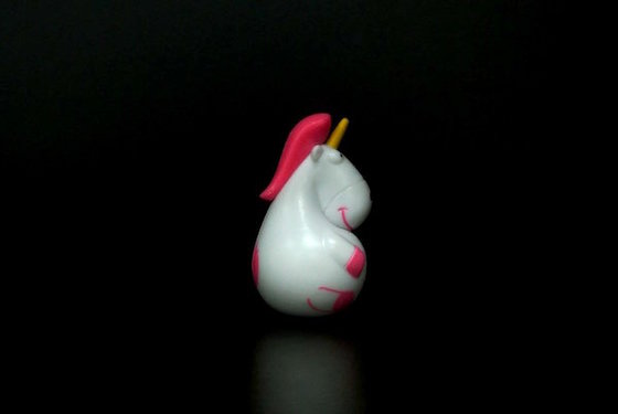 Personalized Unicorn Plastic Figures Toys As Gift For Family White Color supplier