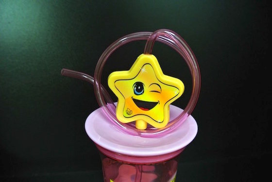 Pink Star Style Cartoon CharacterDrinking Water Bottle 8.5 Inch  As Gift For Children Made By As supplier