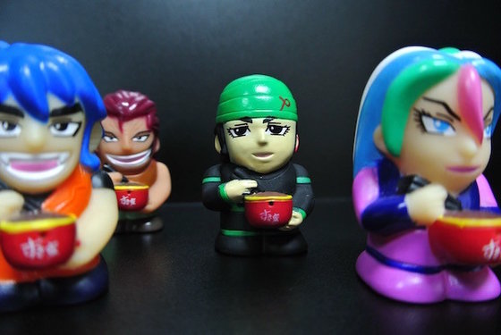 Various Character Japanese Vinyl Figures , Anime Vinyl Figures 4*3*3cm supplier