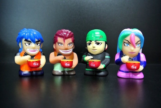 Various Character Japanese Vinyl Figures , Anime Vinyl Figures 4*3*3cm supplier