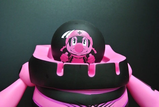 Customized Pink Black Coin Bank Toy Hands Movable 8 Inch For Home Decoration supplier