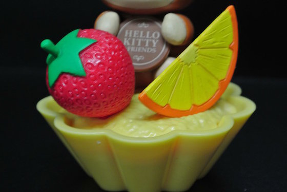 Candy Container Plastic Monkey Figurines , Plastic Monkey Toy Small Size supplier